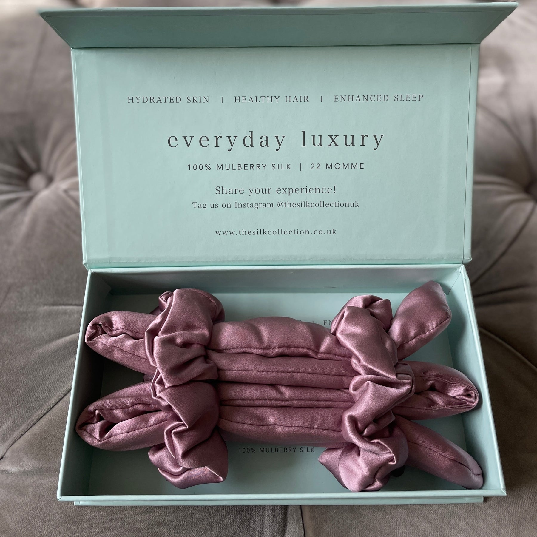 How to Use a Heatless Curler | Heatless Curls Guide | Heat-Free Curls ...